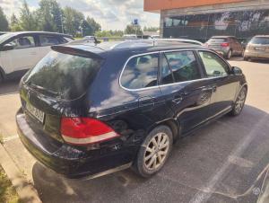 Melns Volkswagen Golf 2010 Viļņa, ar dzinēja tilpumu 1.60 L un nobraukumu 238 tūkst. km par 1600 €, foto 5 vietnē AUTOMOTO.COM.LV