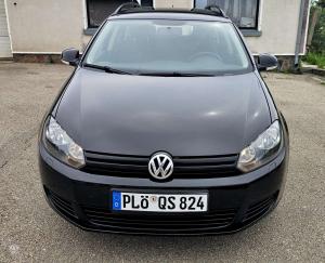 Black Volkswagen Golf 2010 in Kretinga, with an engine capacity of 1.60 L and mileage of 332 thousand km for 2990 €, photo  on AUTOMOTO.COM.LV