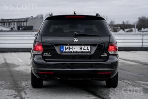 Melns Volkswagen Golf 2010 Jelgava, ar dzinēja tilpumu 1.60 L un nobraukumu 253 tūkst. km par 4500 €, foto 6 vietnē AUTOMOTO.COM.LV