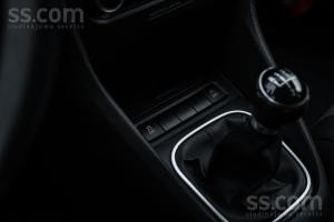 Melns Volkswagen Golf 2010 Jelgava, ar dzinēja tilpumu 1.60 L un nobraukumu 253 tūkst. km par 4500 €, foto 15 vietnē AUTOMOTO.COM.LV
