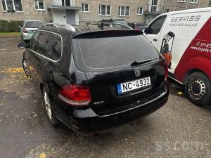 Melns Volkswagen Golf 2010 Rīga, ar dzinēja tilpumu 1.60 L un nobraukumu 380 tūkst. km par 500 €, foto 4 vietnē AUTOMOTO.COM.LV