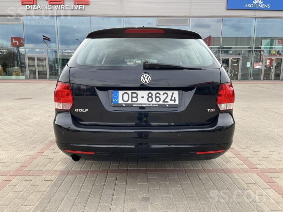 Black Volkswagen Golf 2011 in Riga, with an engine capacity of 1.60 L and mileage of 186 thousand km for 4200 €, photo 6 on AUTOMOTO.COM.LV