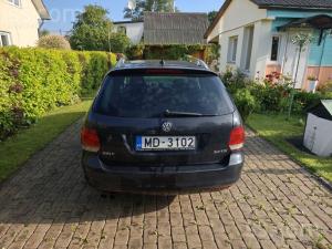 Black Volkswagen Golf 2011 in Riga, with an engine capacity of 2.00 L and mileage of 300 thousand km for 2750 €, photo 3 on AUTOMOTO.COM.LV