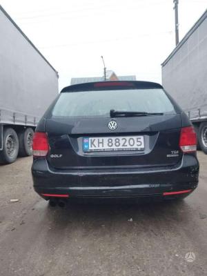 Black Volkswagen Golf 2011 in Panevezys, with an engine capacity of 1.60 L and mileage of 237 thousand km for 2500 €, photo 2 on AUTOMOTO.COM.LV
