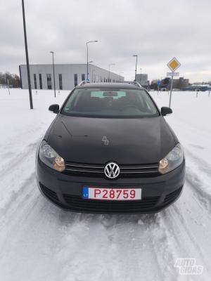 Black Volkswagen Golf 2011 in Kaunas, with an engine capacity of 1.60 L and mileage of 186 thousand km for 2650 €, photo 3 on AUTOMOTO.COM.LV