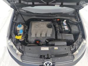 Black Volkswagen Golf 2011 in Kaunas, with an engine capacity of 1.60 L and mileage of 186 thousand km for 2650 €, photo 15 on AUTOMOTO.COM.LV