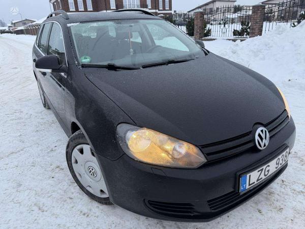 Black Volkswagen Golf 2011 in Klaipeda, with an engine capacity of 1.39 L and mileage of 177 thousand km for 3700 €, photo 1 on AUTOMOTO.COM.LV