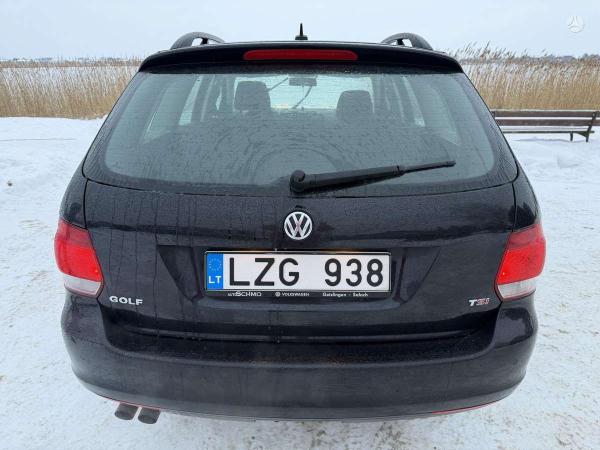 Melns Volkswagen Golf 2011 Klaipėda, ar dzinēja tilpumu 1.39 L un nobraukumu 177 tūkst. km par 3700 €, foto 11 vietnē AUTOMOTO.COM.LV