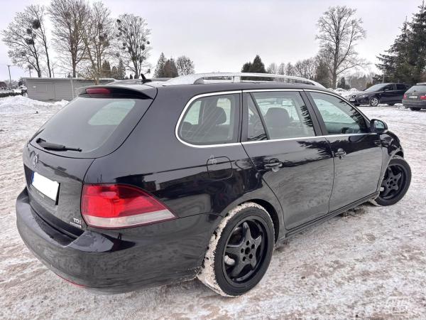 Black Volkswagen Golf 2011 in Kaunas, with an engine capacity of 1.60 L and mileage of 330 thousand km for 2900 €, photo 4 on AUTOMOTO.COM.LV