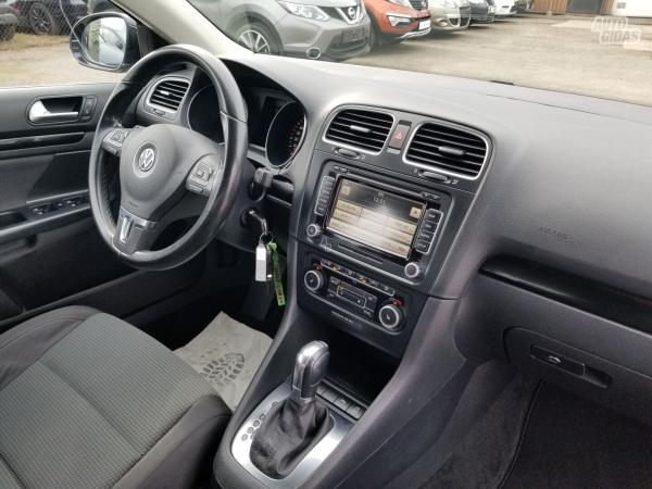 Black Volkswagen Golf 2011 in Kaunas, with an engine capacity of 1.60 L and mileage of 202 thousand km for 4350 €, photo 8 on AUTOMOTO.COM.LV