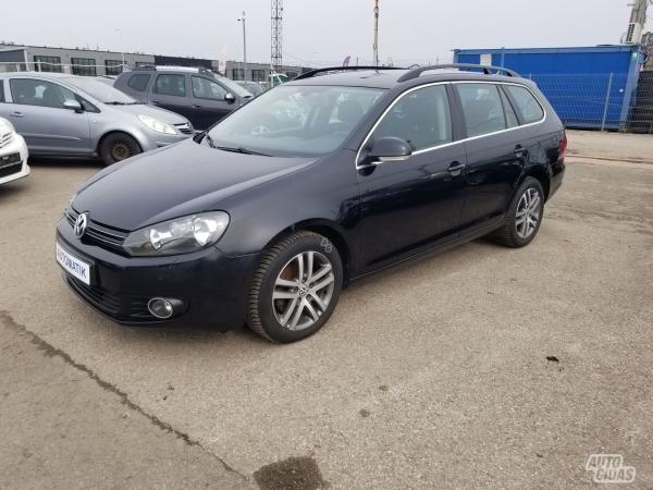 Black Volkswagen Golf 2011 in Kaunas, with an engine capacity of 1.60 L and mileage of 200 thousand km for 3999 €, photo 2 on AUTOMOTO.COM.LV
