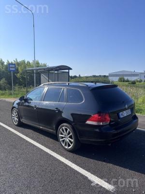 Melns Volkswagen Golf 2011 Rīga, ar dzinēja tilpumu 1.60 L un nobraukumu 394 tūkst. km par 2850 €, foto 6 vietnē AUTOMOTO.COM.LV