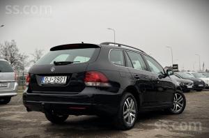 Black Volkswagen Golf 2011 in Jelgava, with an engine capacity of 1.60 L and mileage of 290 thousand km for 4299 €, photo 6 on AUTOMOTO.COM.LV