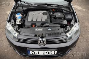 Black Volkswagen Golf 2011 in Jelgava, with an engine capacity of 1.60 L and mileage of 290 thousand km for 4299 €, photo 22 on AUTOMOTO.COM.LV