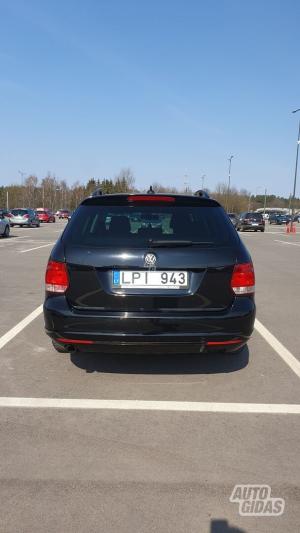 Black Volkswagen Golf 2011 in Kaunas, with an engine capacity of 1.60 L and mileage of 292 thousand km for 3000 €, photo 7 on AUTOMOTO.COM.LV