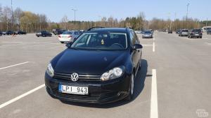 Black Volkswagen Golf 2011 in Kaunas, with an engine capacity of 1.60 L and mileage of 292 thousand km for 3000 €, photo 8 on AUTOMOTO.COM.LV