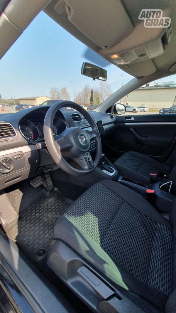 Melns Volkswagen Golf 2011 Kauņa, ar dzinēja tilpumu 1.60 L un nobraukumu 292 tūkst. km par 3000 €, foto 10 vietnē AUTOMOTO.COM.LV