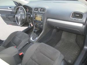 Melns Volkswagen Golf 2011 Kelmė, ar dzinēja tilpumu 1.60 L un nobraukumu 275 tūkst. km par 3490 €, foto 13 vietnē AUTOMOTO.COM.LV