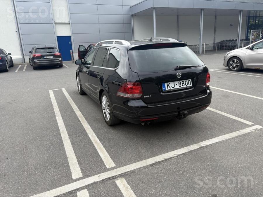 Melns Volkswagen Golf 2011 Rīga, ar dzinēja tilpumu 1.40 L un nobraukumu 265 tūkst. km par 5200 €, foto 3 vietnē AUTOMOTO.COM.LV