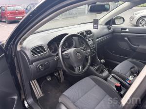 Melns Volkswagen Golf 2011 Rīga, ar dzinēja tilpumu 1.40 L un nobraukumu 265 tūkst. km par 5200 €, foto 5 vietnē AUTOMOTO.COM.LV
