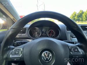 Melns Volkswagen Golf 2011 Rīga, ar dzinēja tilpumu 1.60 L un nobraukumu 326 tūkst. km par 2200 €, foto 14 vietnē AUTOMOTO.COM.LV