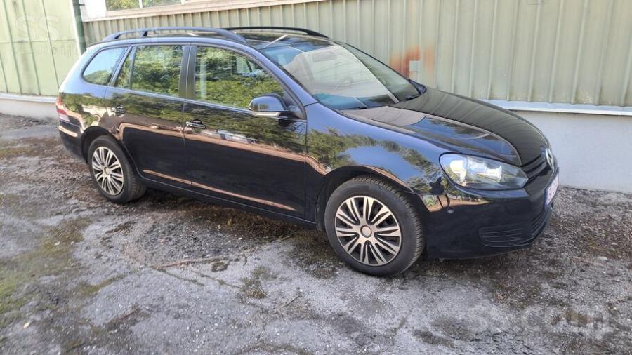 Melns Volkswagen Golf 2011 Ogre, ar dzinēja tilpumu 1.60 L un nobraukumu 299 tūkst. km par 3850 €, foto 1 vietnē AUTOMOTO.COM.LV