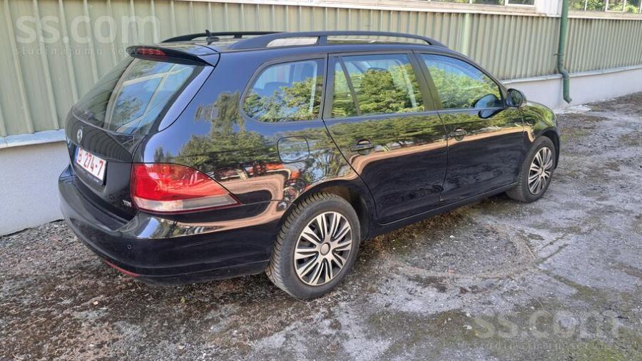 Melns Volkswagen Golf 2011 Ogre, ar dzinēja tilpumu 1.60 L un nobraukumu 299 tūkst. km par 3850 €, foto 5 vietnē AUTOMOTO.COM.LV