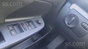 Melns Volkswagen Golf 2011 Ogre, ar dzinēja tilpumu 1.60 L un nobraukumu 299 tūkst. km par 3850 €, foto 19 vietnē AUTOMOTO.COM.LV