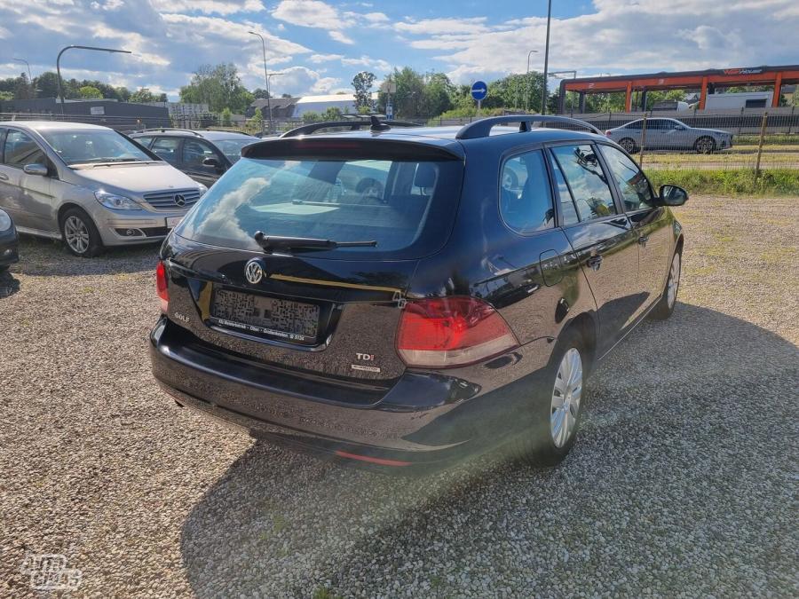 Melns Volkswagen Golf 2011 Kauņa, ar dzinēja tilpumu 1.60 L un nobraukumu 300 tūkst. km par 2500 €, foto 3 vietnē AUTOMOTO.COM.LV