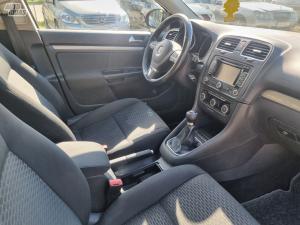 Melns Volkswagen Golf 2011 Kauņa, ar dzinēja tilpumu 1.60 L un nobraukumu 300 tūkst. km par 2500 €, foto 6 vietnē AUTOMOTO.COM.LV