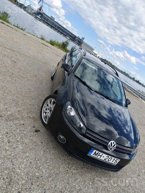 Black Volkswagen Golf 2011 in Riga, with an engine capacity of 1.20 L and mileage of 245 thousand km for 2700 €, photo 1 on AUTOMOTO.COM.LV
