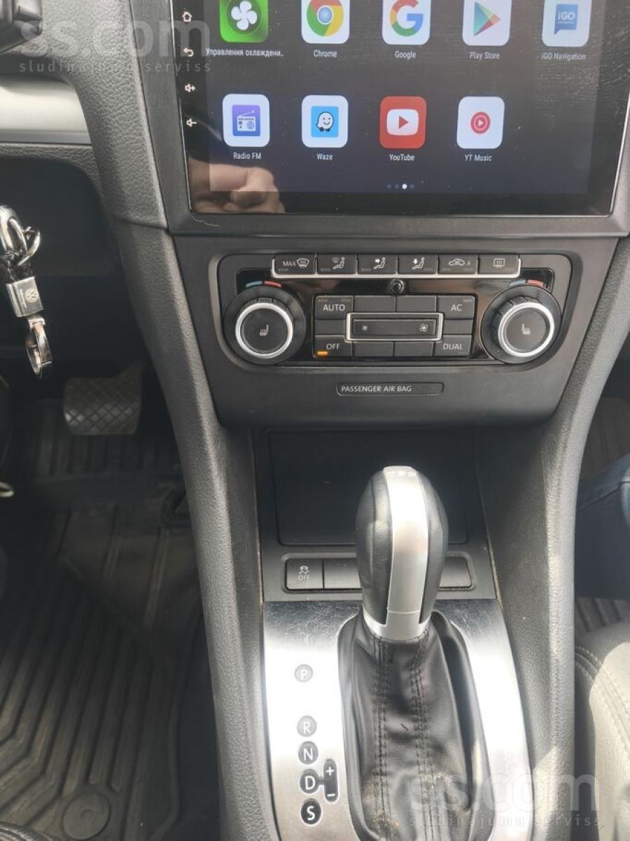 Black Volkswagen Golf 2011 in Riga, with an engine capacity of 1.20 L and mileage of 245 thousand km for 2700 €, photo 14 on AUTOMOTO.COM.LV