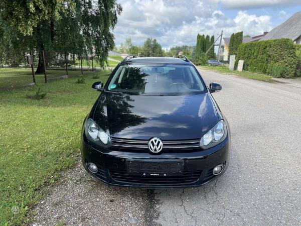 Black Volkswagen Golf 2011 in Utena, with an engine capacity of 1.60 L and mileage of 258 thousand km for 4350 €, photo 2 on AUTOMOTO.COM.LV