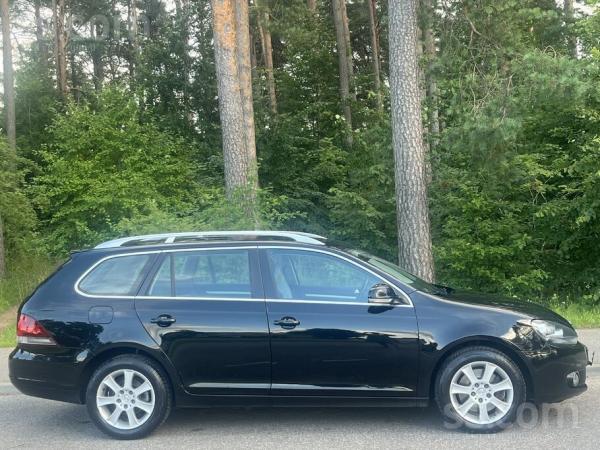 Melns Volkswagen Golf 2011 Valmiera, ar dzinēja tilpumu 2.00 L un nobraukumu 0 tūkst. km par 4900 €, foto 2 vietnē AUTOMOTO.COM.LV