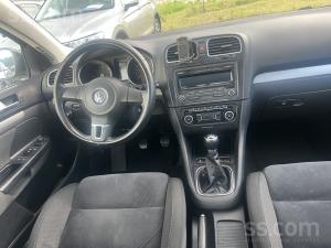 Melns Volkswagen Golf 2011 Valmiera, ar dzinēja tilpumu 2.00 L un nobraukumu 0 tūkst. km par 4900 €, foto 8 vietnē AUTOMOTO.COM.LV