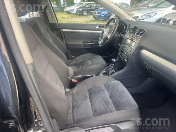 Melns Volkswagen Golf 2011 Valmiera, ar dzinēja tilpumu 2.00 L un nobraukumu 0 tūkst. km par 4900 €, foto 8 vietnē AUTOMOTO.COM.LV