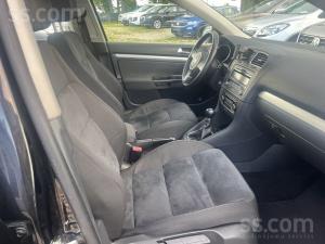 Melns Volkswagen Golf 2011 Valmiera, ar dzinēja tilpumu 2.00 L un nobraukumu 0 tūkst. km par 4900 €, foto 9 vietnē AUTOMOTO.COM.LV