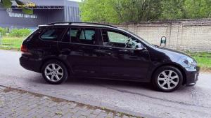 Black Volkswagen Golf 2011 in Vilnius, with an engine capacity of 1.60 L and mileage of 288 thousand km for 3850 €, photo 6 on AUTOMOTO.COM.LV