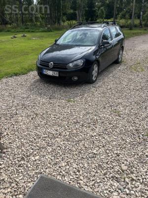 Black Volkswagen Golf 2011 in Riga, with an engine capacity of 2.00 L and mileage of 420 thousand km for 2200 €, photo  on AUTOMOTO.COM.LV