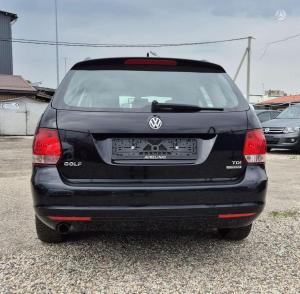 Black Volkswagen Golf 2011 in Kaunas, with an engine capacity of 1.60 L and mileage of 200 thousand km for 3700 €, photo 5 on AUTOMOTO.COM.LV