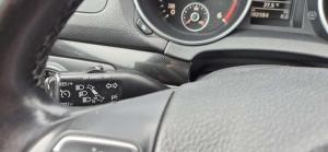 Black Volkswagen Golf 2011 in Kaunas, with an engine capacity of 1.60 L and mileage of 200 thousand km for 3700 €, photo 12 on AUTOMOTO.COM.LV
