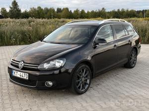 Black Volkswagen Golf 2011 in Riga, with an engine capacity of 1.60 L and mileage of 300 thousand km for 3600 €, photo  on AUTOMOTO.COM.LV