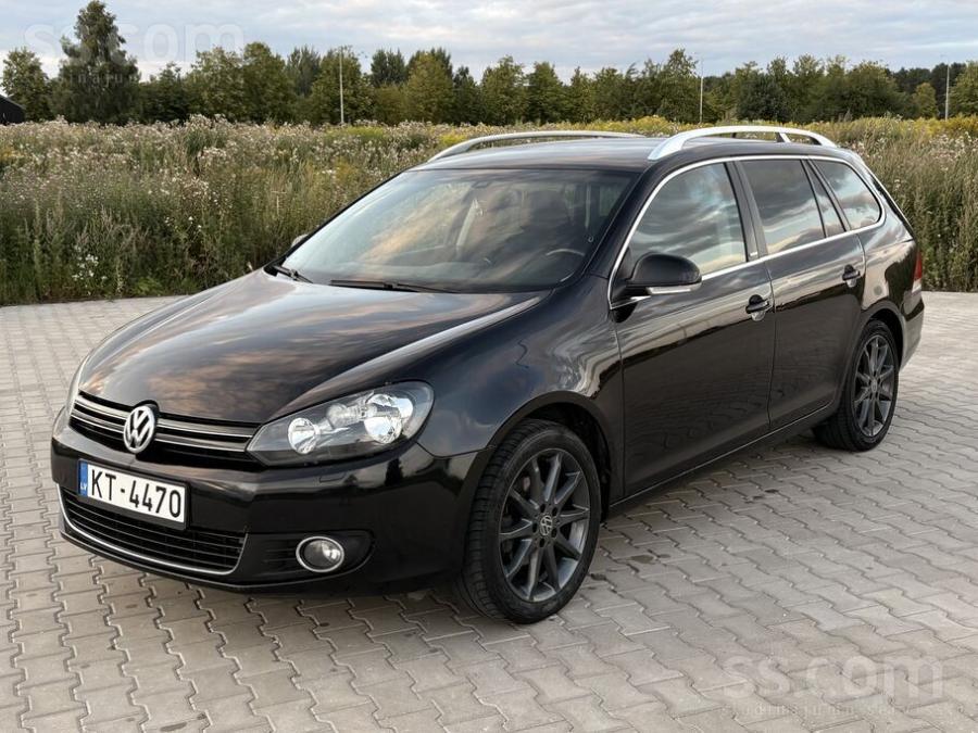 Black Volkswagen Golf 2011 in Riga, with an engine capacity of 1.60 L and mileage of 300 thousand km for 3600 €, photo 1 on AUTOMOTO.COM.LV