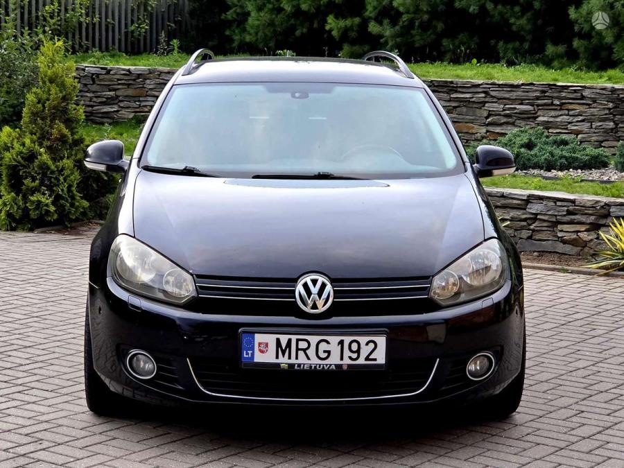 Black Volkswagen Golf 2011 in Kedainiai, with an engine capacity of 1.97 L and mileage of 347 thousand km for 4900 €, photo 3 on AUTOMOTO.COM.LV