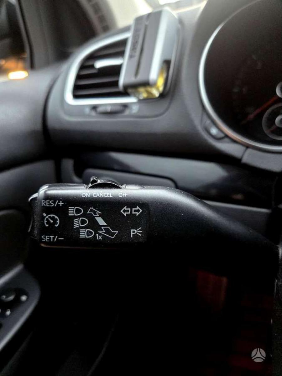 Black Volkswagen Golf 2011 in Kedainiai, with an engine capacity of 1.97 L and mileage of 347 thousand km for 4900 €, photo 19 on AUTOMOTO.COM.LV