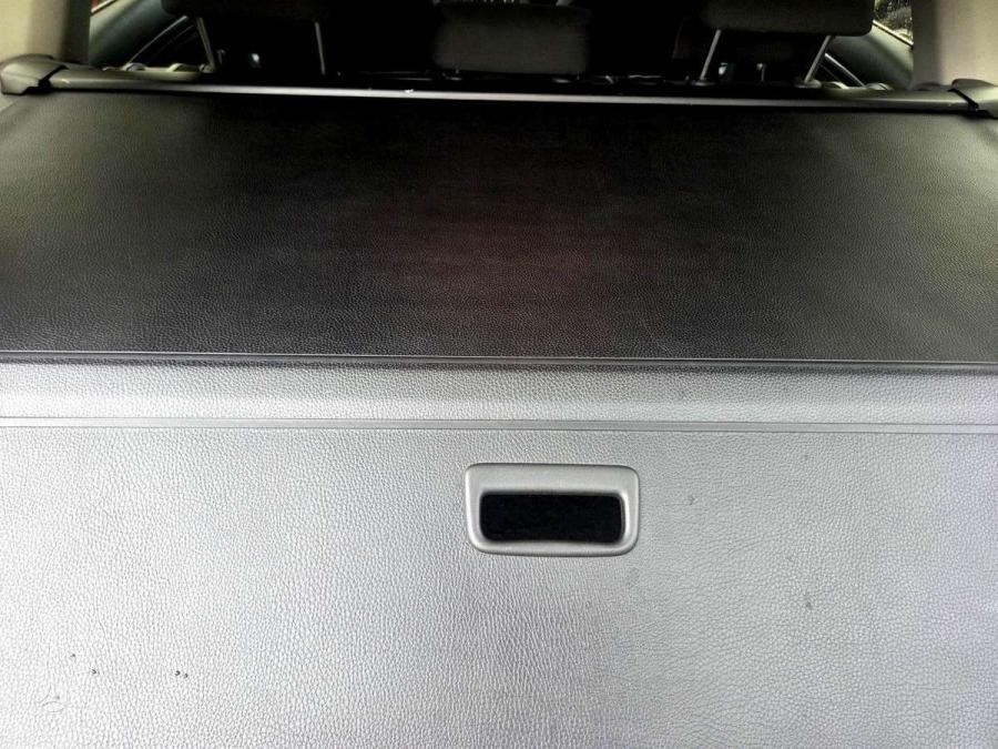 Black Volkswagen Golf 2011 in Kedainiai, with an engine capacity of 1.97 L and mileage of 347 thousand km for 4900 €, photo 28 on AUTOMOTO.COM.LV