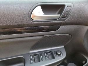 Black Volkswagen Golf 2011 in Kedainiai, with an engine capacity of 1.97 L and mileage of 347 thousand km for 4900 €, photo 29 on AUTOMOTO.COM.LV