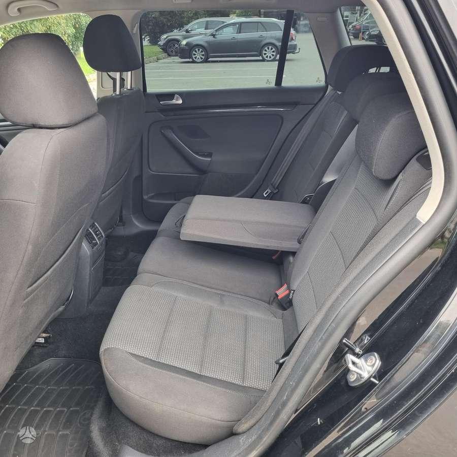 Melns Volkswagen Golf 2011 Šauļi, ar dzinēja tilpumu 1.60 L un nobraukumu 323 tūkst. km par 3750 €, foto 10 vietnē AUTOMOTO.COM.LV