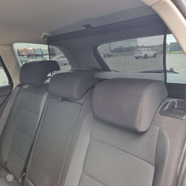 Black Volkswagen Golf 2011 in Siauliai, with an engine capacity of 1.60 L and mileage of 323 thousand km for 3750 €, photo 11 on AUTOMOTO.COM.LV