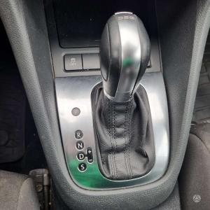 Melns Volkswagen Golf 2011 Šauļi, ar dzinēja tilpumu 1.60 L un nobraukumu 323 tūkst. km par 3750 €, foto 15 vietnē AUTOMOTO.COM.LV